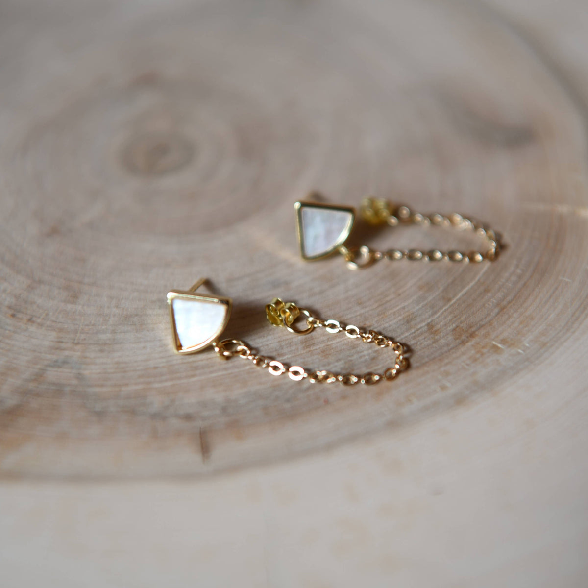 Front and Back Chain Earrings / Shell – Sercy+Co